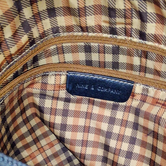 Nine & Co. | Bags | Nine Co Multi Pocket Black Purse | Poshmark